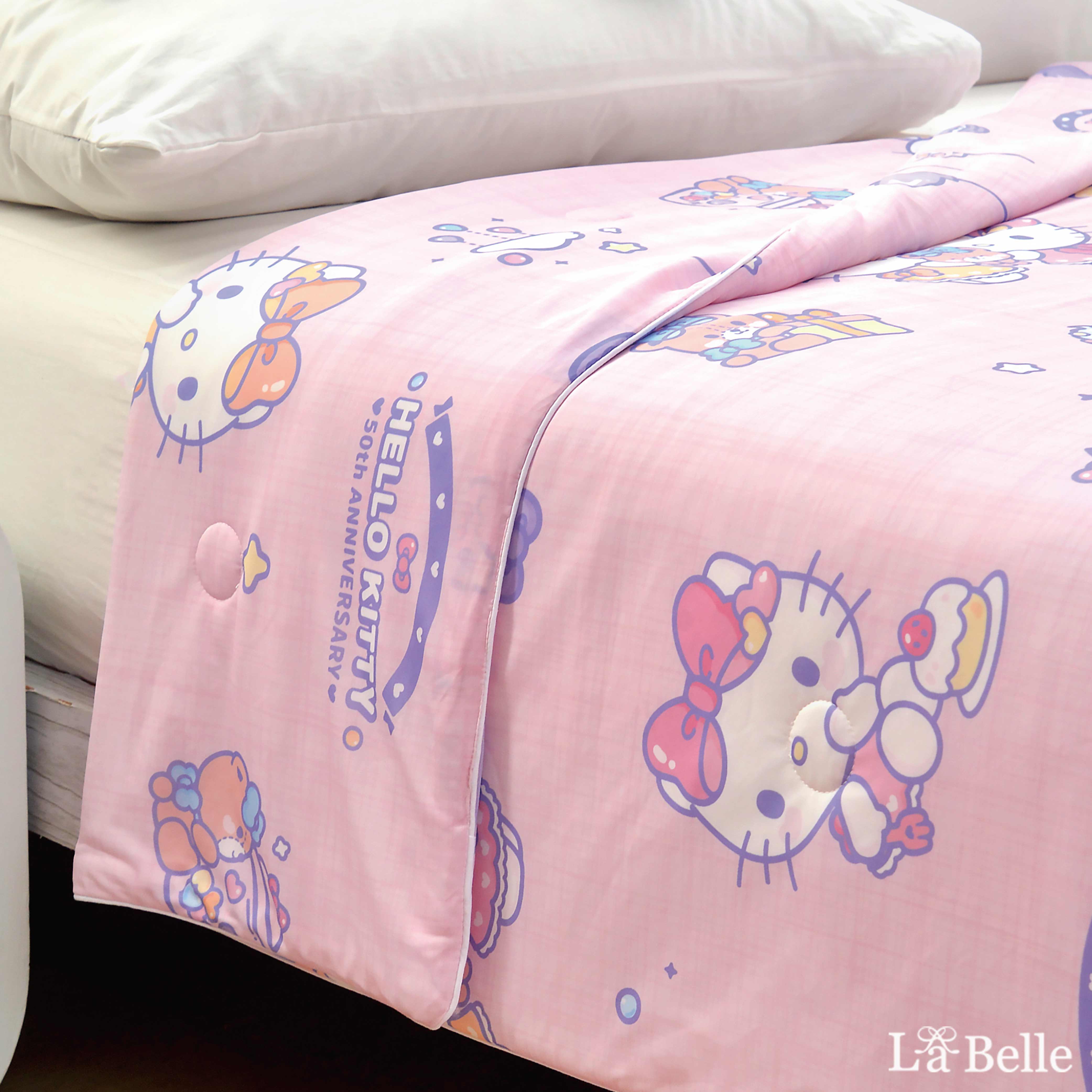 義大利La Belle《Sanrio-HELLO KITTY 生日派對》超COOL超涼感蠶絲蛋白抗菌涼被(150*200CM)